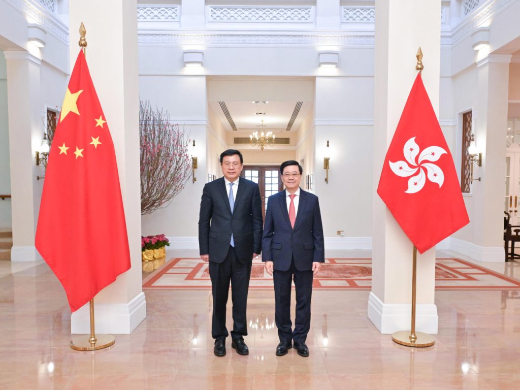 李家超感謝新華社積極報道香港新聞 把最新最準資訊傳遞各地 – RTHK – 香港網絡